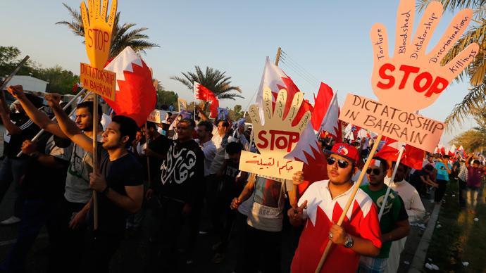 Thousands protest in Bahrain over opposition leader arrest — RT World News