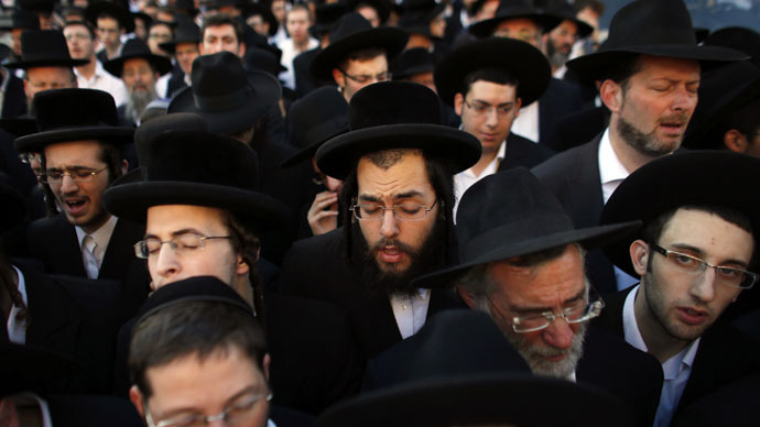 Let Jews carry guns for self-protection, leading rabbi urges EU — RT ...