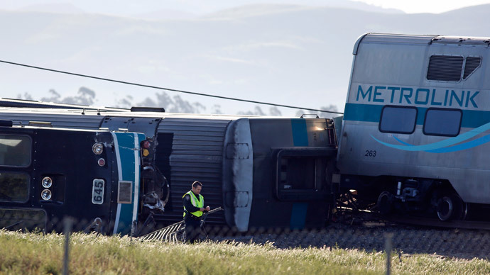 SoCal train derailment leaves dozens injured — RT USA News