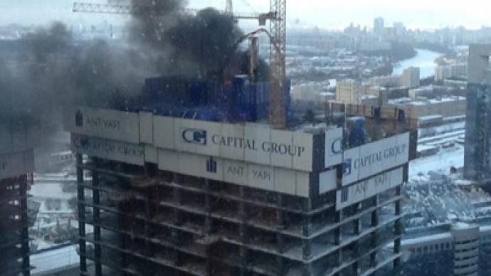 Skyscraper ablaze in Moscow City, capital's business hub (VIDEO) — RT ...