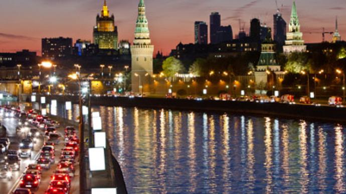 Big, big Moscow: City expands, thousands of officials pack — RT World News