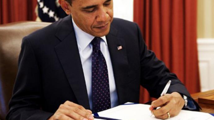 Obama signs controversial defense bill — RT World News