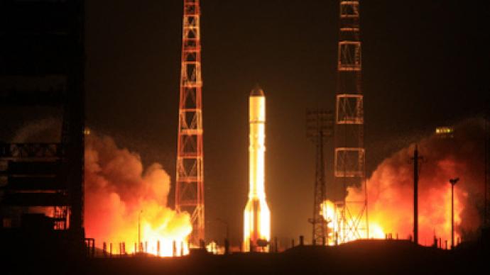 Russia launches Proton-M with GLONASS satellites — RT World News