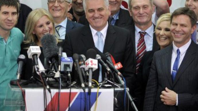 Serbia: Nationalist Nikolic celebrates win, Tadic concedes defeat — RT ...