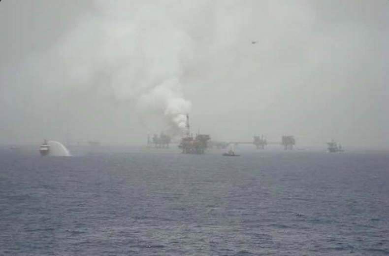 Explosion sur une plateforme pétrolière de Pemex — RT en français