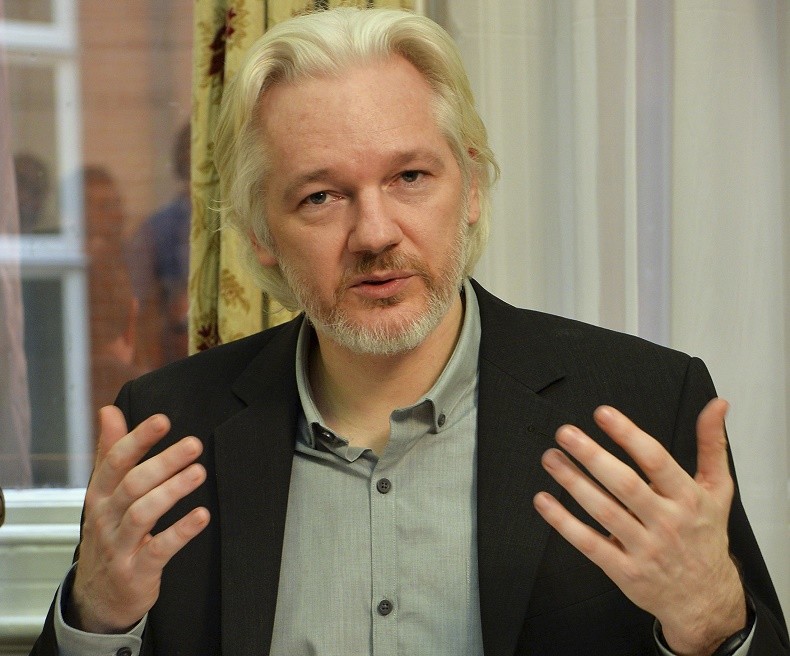 L'avis d'un expert en cybersécurité sur le cas Assange — RT en français
