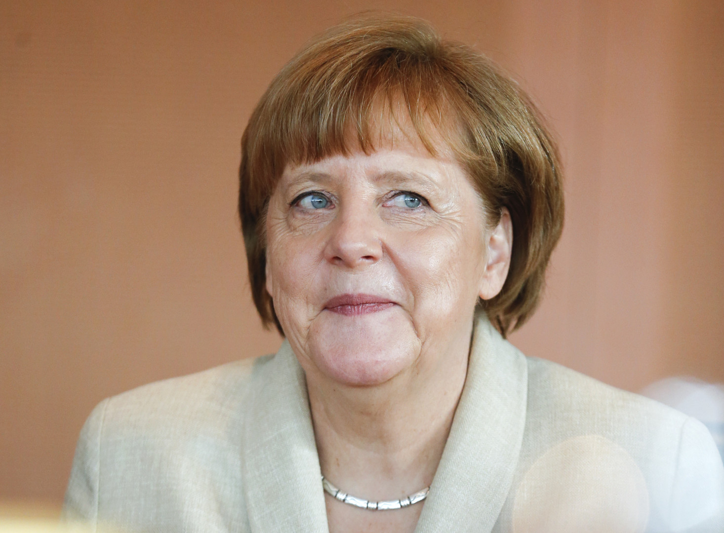 Angela Merkel, pomme de discorde entre Marine Le Pen et Anne Hidalgo ...