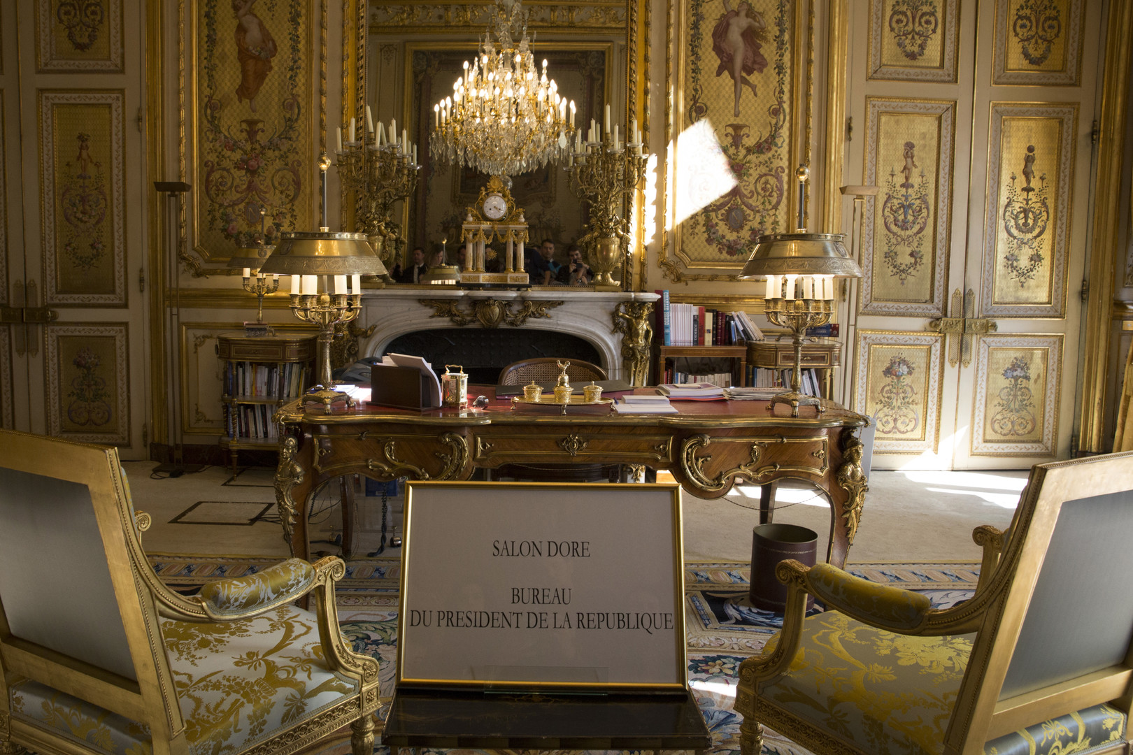 «Les Français ont un problème avec les élites, qu’ils trouvent ...