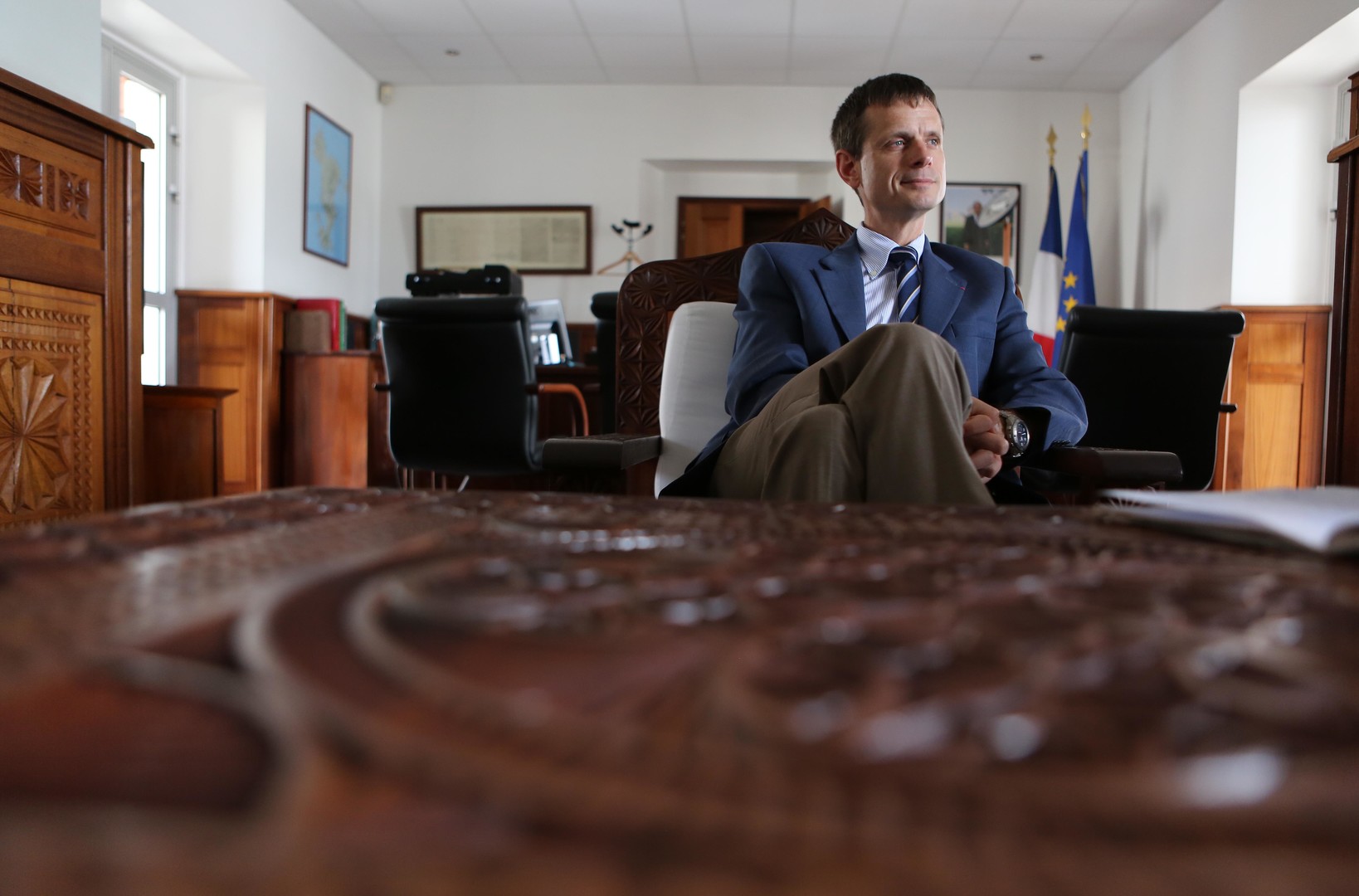 Conférence de presse de Jacques Witkowski sur l'ouragan Maria — RT en ...