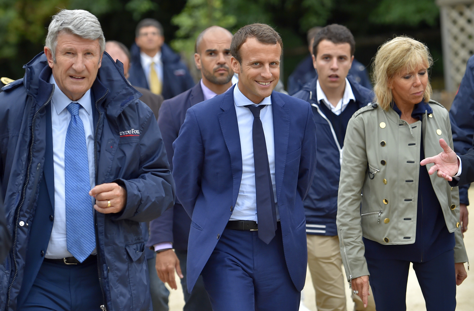 Villiers et Macron : l'amitié improbable entre le souverainiste et l ...