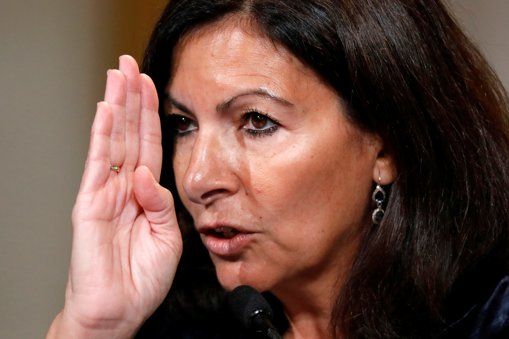 «Dans le sens de l'Histoire» : Hidalgo souhaite piétonniser tout le ...