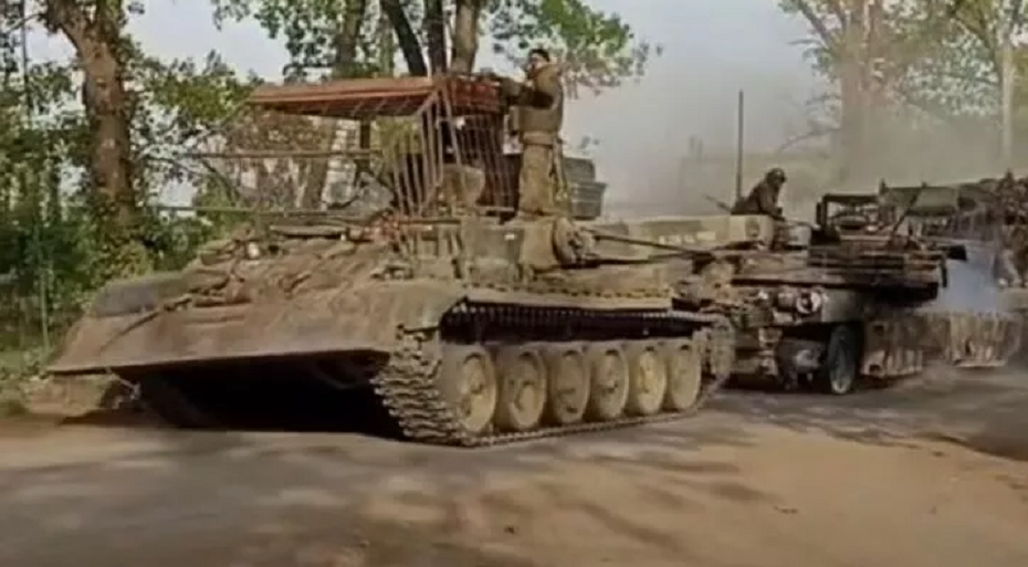 Donbass : un char américain Abrams retiré du front et emmené en trophée ...