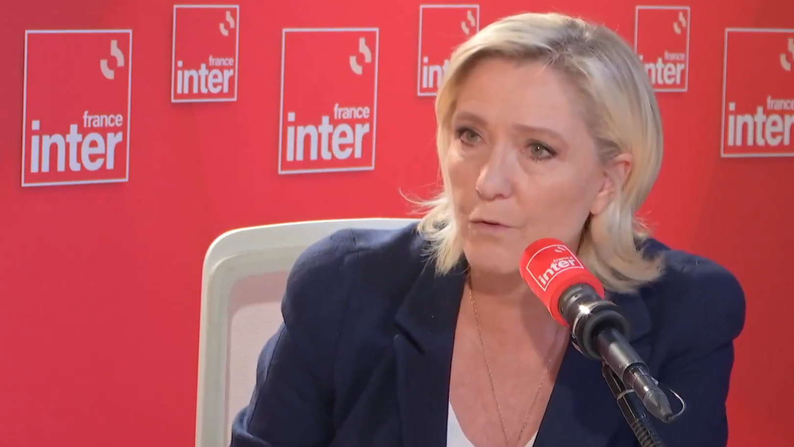 Marine Le Pen accuse Emmanuel Macron de fomenter un «coup d’État ...