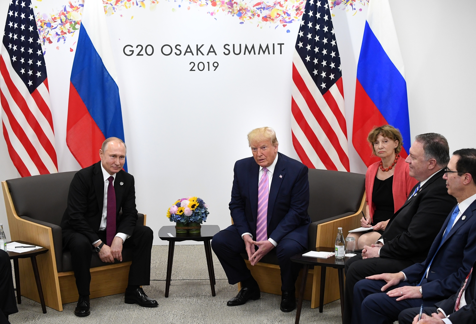 Donald Trump envisage un dialogue avec Vladimir Poutine : «Je pense que ...