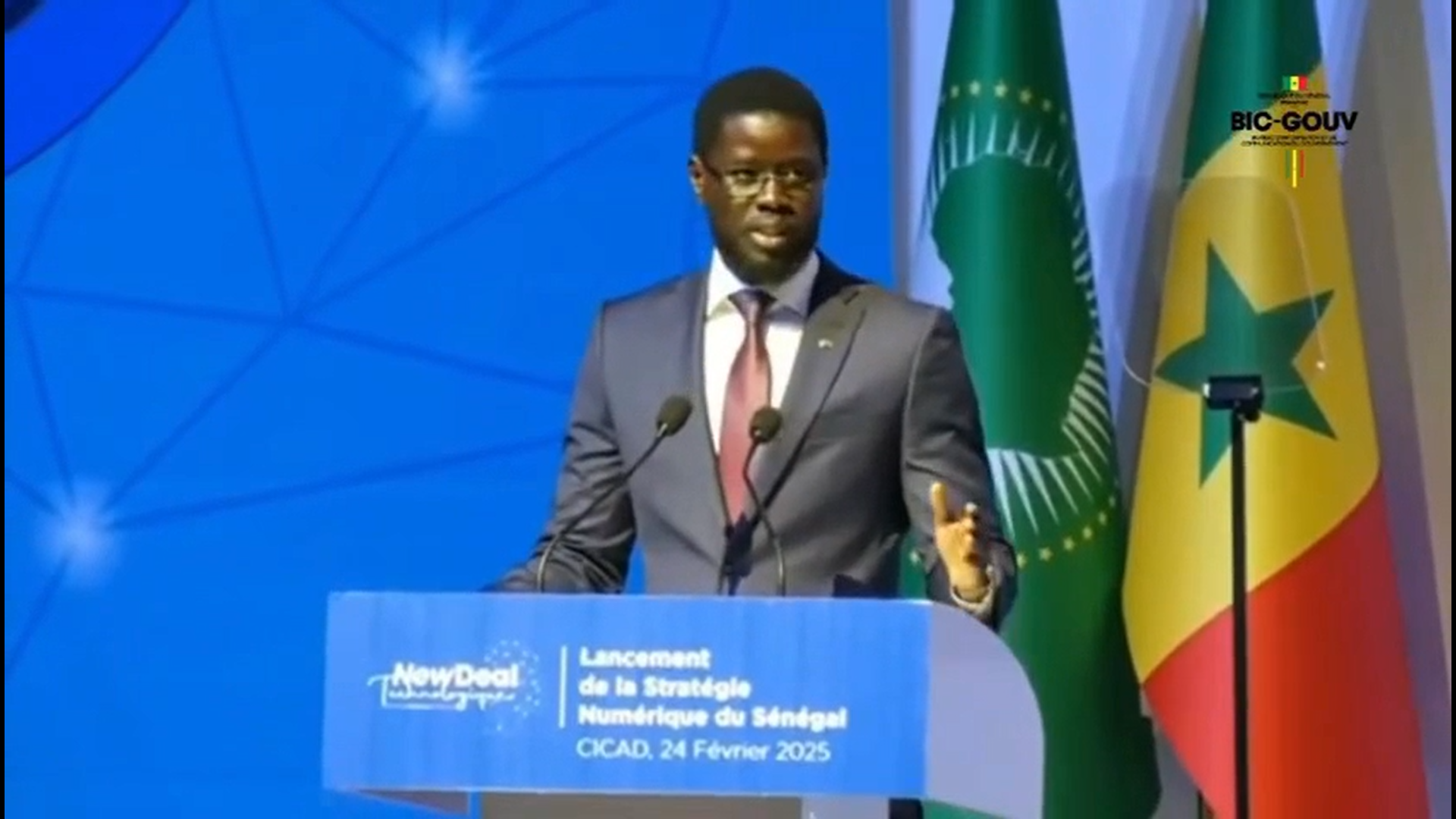 Le Sénégal lance son «New deal technologique» — RT en français