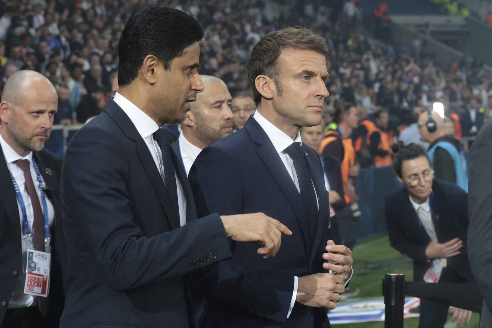 La récupération politique de Macron après la victoire du PSG en Ligue ...
