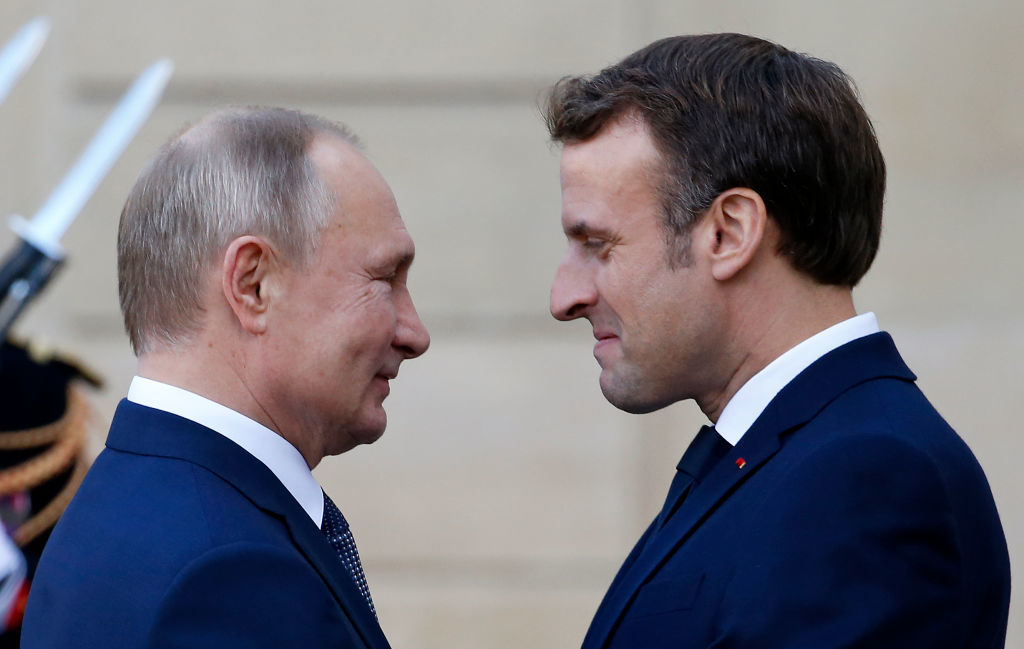 Et ça vient donner des leçons à Poutine — RT en français