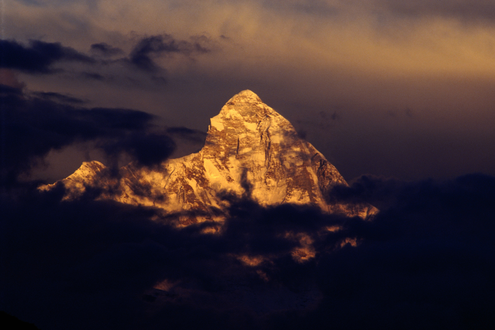 Le secret enfoui de Nanda Devi : un générateur nucléaire perdu par la ...