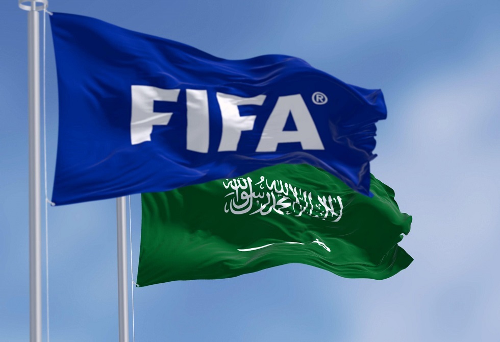 الأمير خالد بن بندر آل سعود يعلق على موضوع بيع الكحول أثناء كأس العالم ...