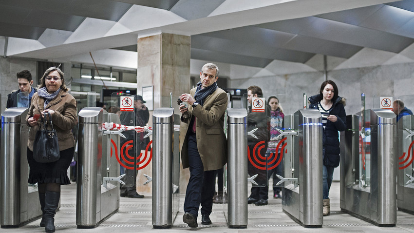 How to use a Troika card on Moscow’s Metro, and other ways to buy ...