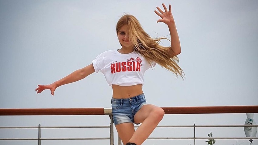 Aos 12 Anos Sofia Bogdánova Desponta Como Promessa Da Patinação Freestyle Russia Beyond Br
