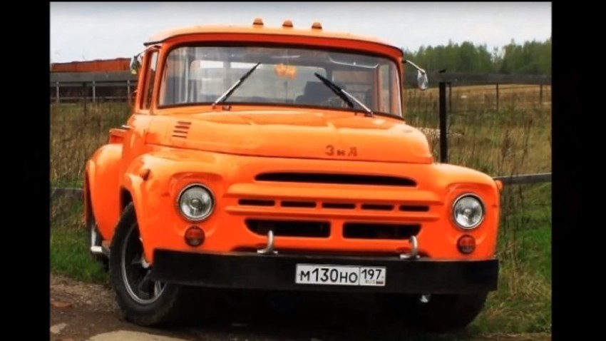 Video: Ruski zaljubljenici u automobile od starog kamiona napravili ...