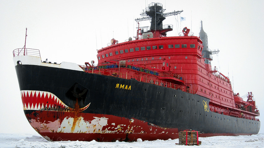 These Soviet nuclear-powered ships smashed tons of ice...and loads of ...