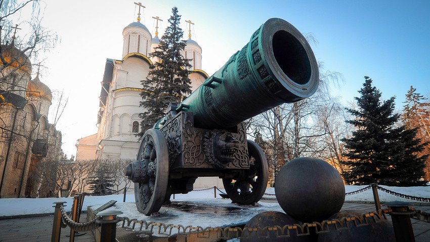 7 objects so huge the Russians called them tsars - Russia Beyond