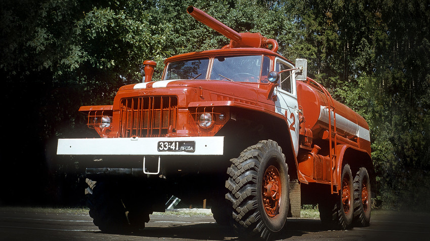 Which Russian vehicle is the best at fighting fires? - Russia Beyond