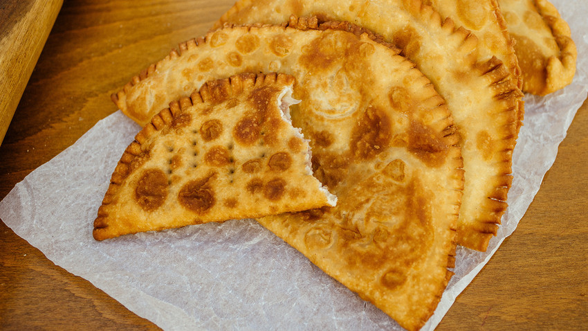 Cheburek: Cook the snack that Soviet people stood hours in line for ...