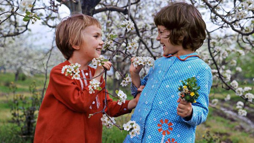En images: le printemps en Union soviétique au travers de photographies ...