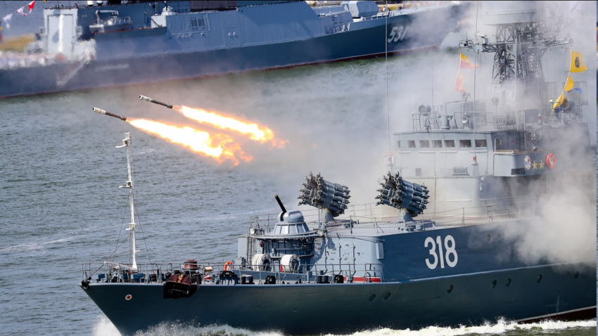 Así celebró Rusia los 325 años de su Armada (Vídeo) - Russia Beyond ES