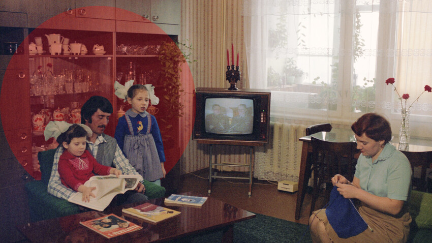 A showcase of Soviet life: What the famous closets nicknamed ‘walls ...