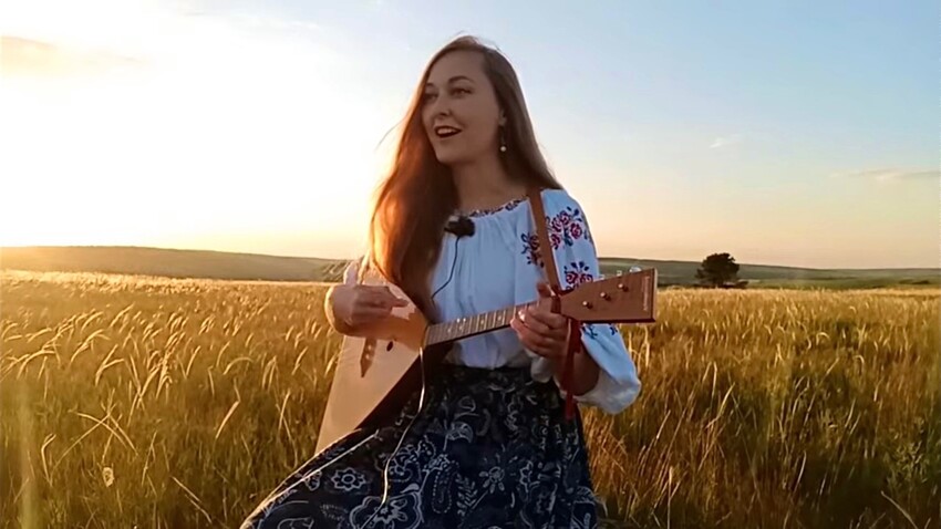 Balalaika: Die Ikone der slawischen Musik (VIDEO) - Russia Beyond DE
