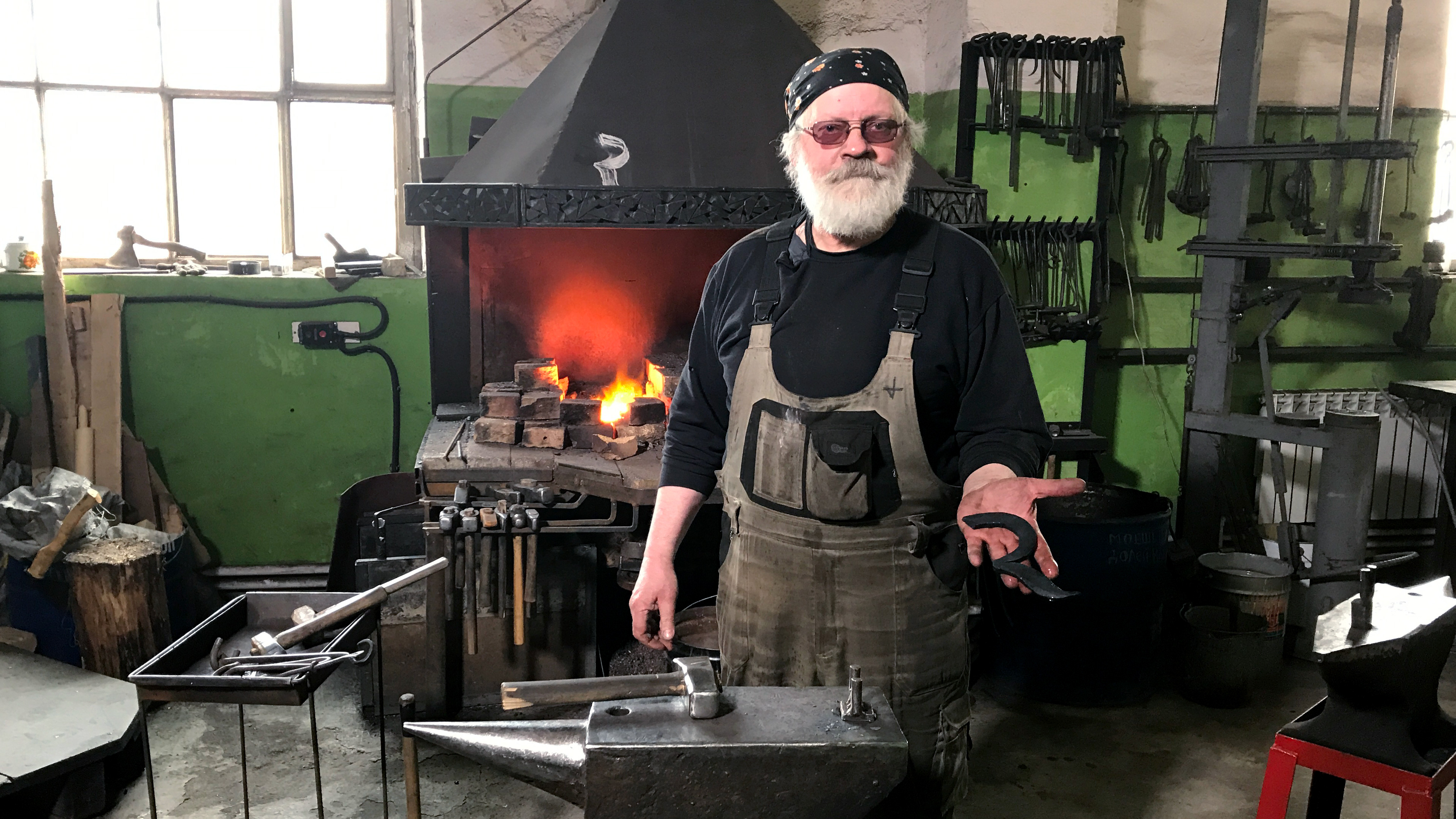 Blacksmiths are mostly ‘lost’ for their families - Russia Beyond