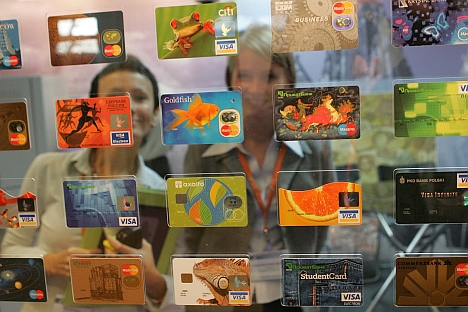 Credit cards see record growth, but for how long? - Russia Beyond