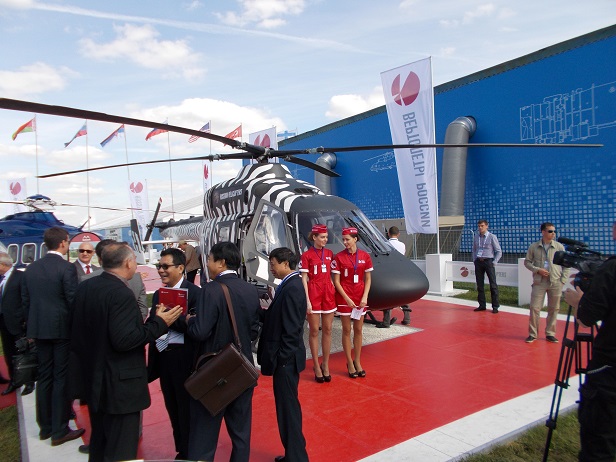 Moscow air show features new high-agility fighter, spacecraft and air ...