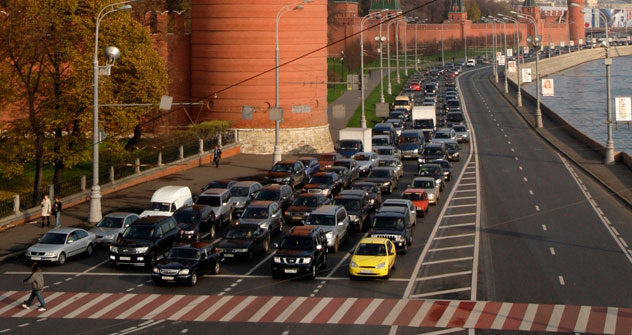 Russi al volante, pericolo costante - Russia Beyond - Italia Russi al volante, pericolo costante - Russia Beyond - Italia